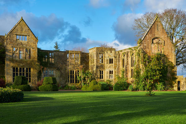 About | Jewish Country Houses